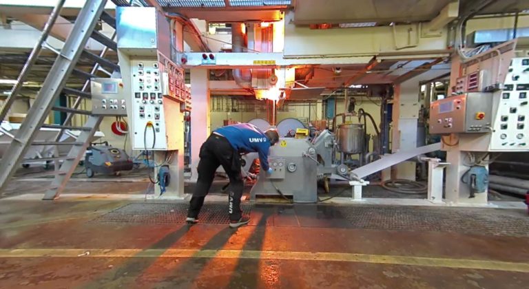 Video monitoring of pilot coating trials - UMV - Inventing for Coating ...